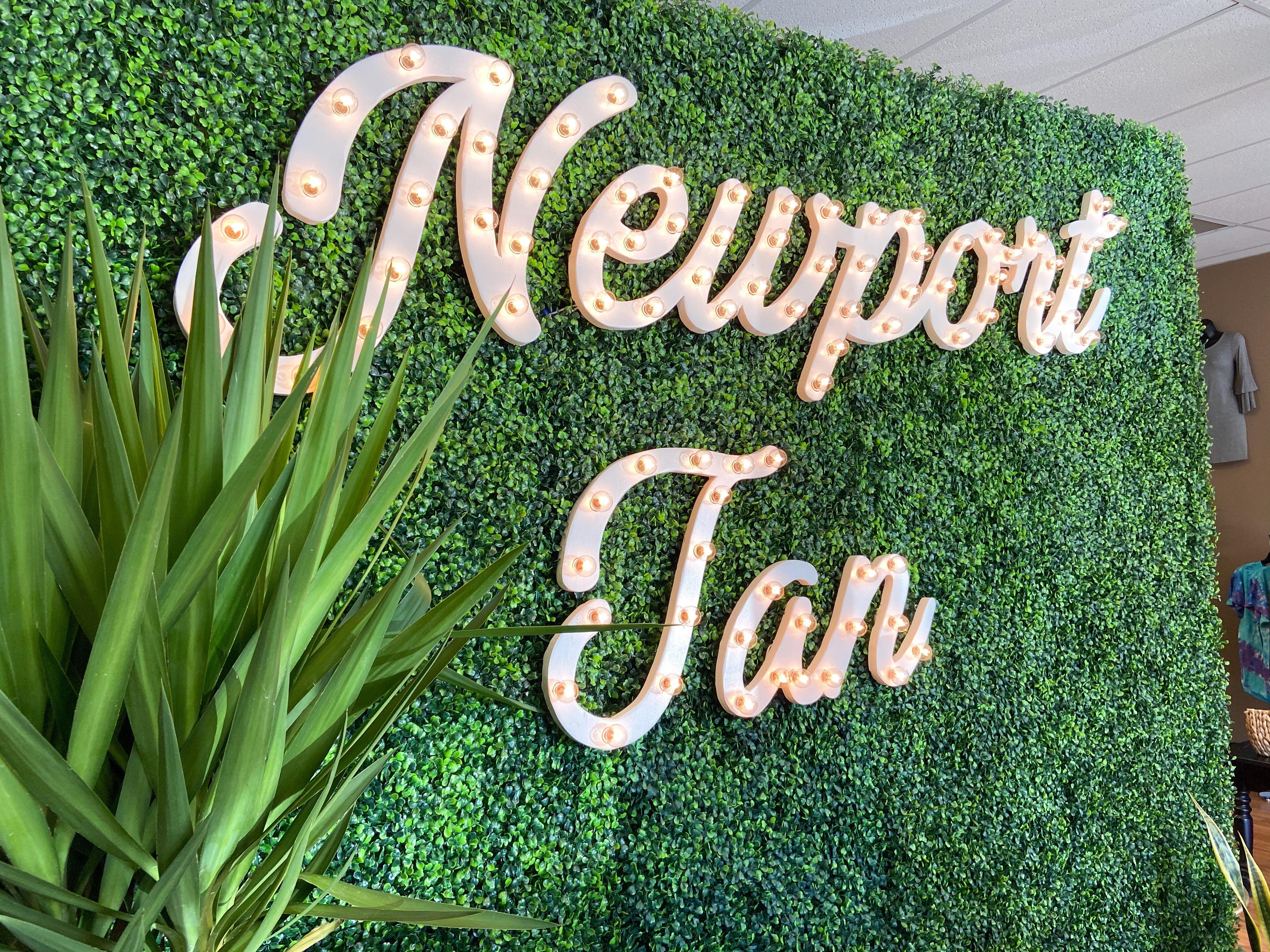 Custom Name in Light Up Letters Marquee Lights | Custom Marquee Sign ...